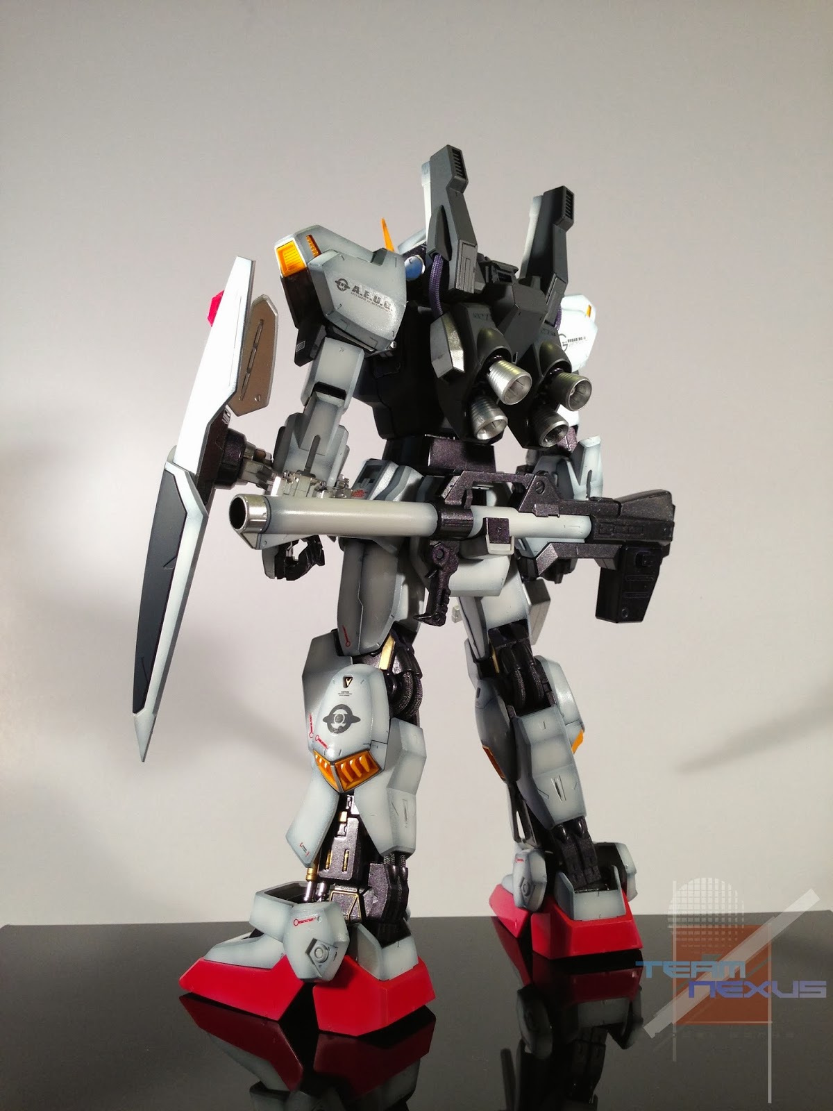 MG RX-178 Mk.II +FXA-05D Super Gundam
