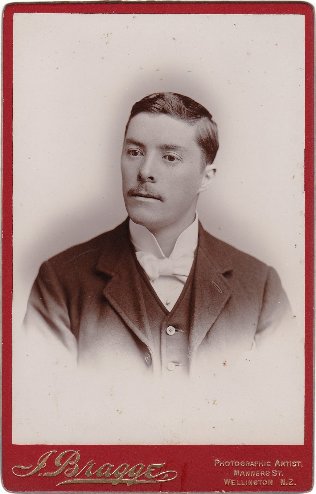 Early New Zealand Photographers: BRAGGE, James