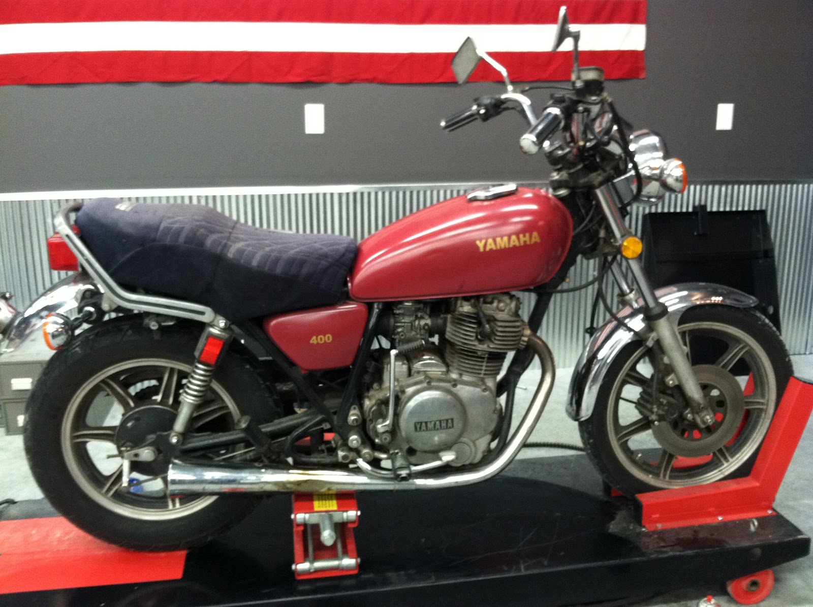 Level 7 Motorsports: BUILDS>> MY XS400 BOBBER