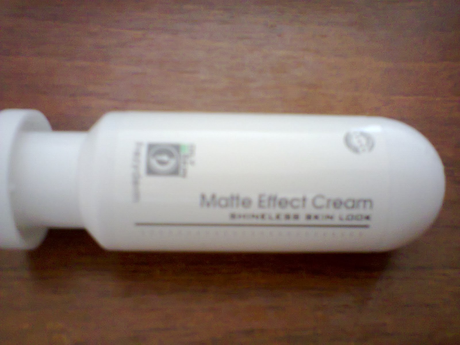 Beauty and Stuff : Frezyderm Matte Effect Cream