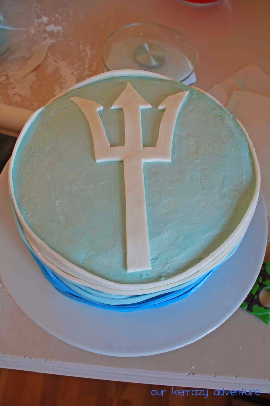Our KERRazy Adventure: Percy Jackson Cake Tutorial