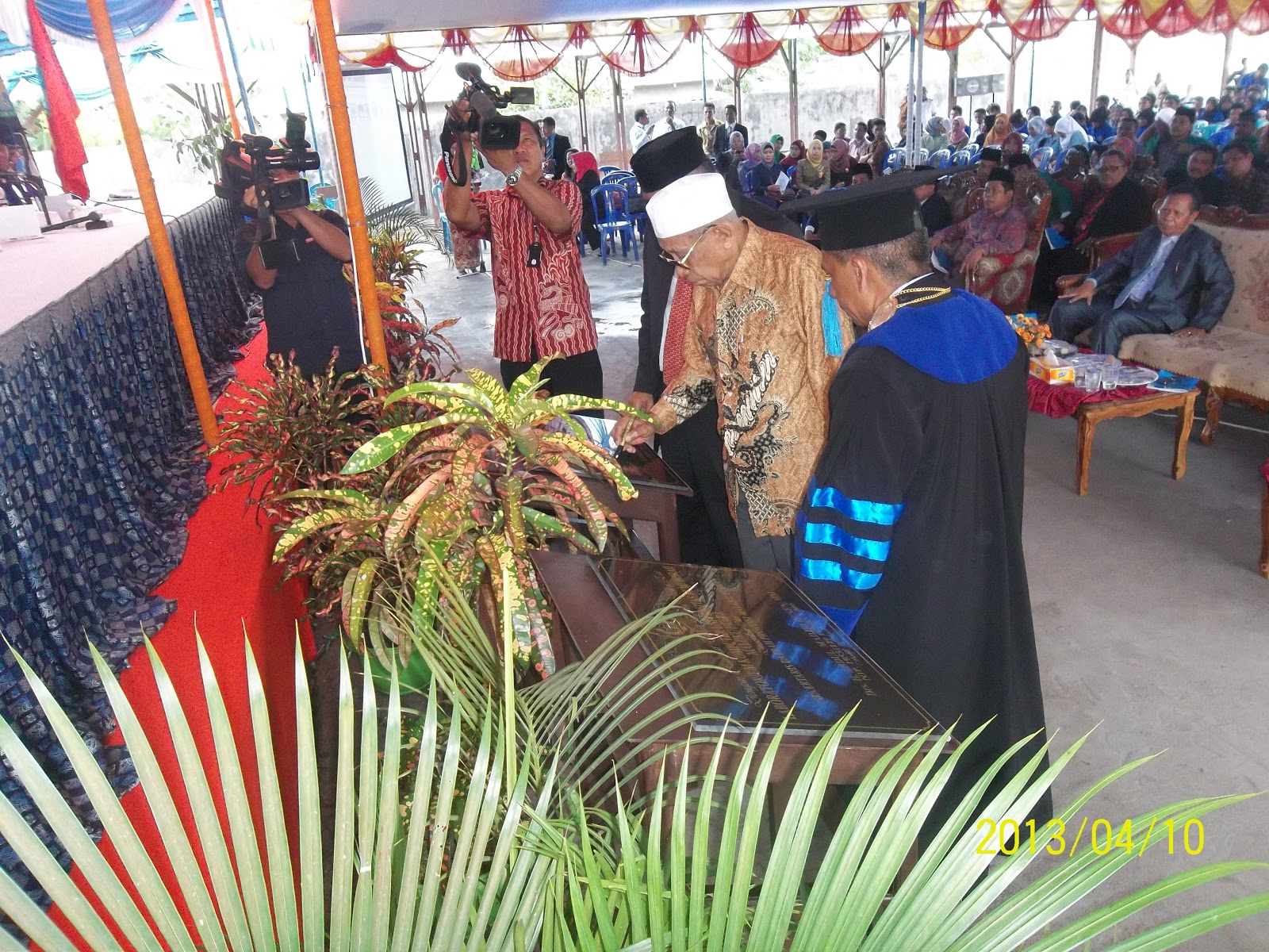 UNIVERSITAS BUMI HIJRAH