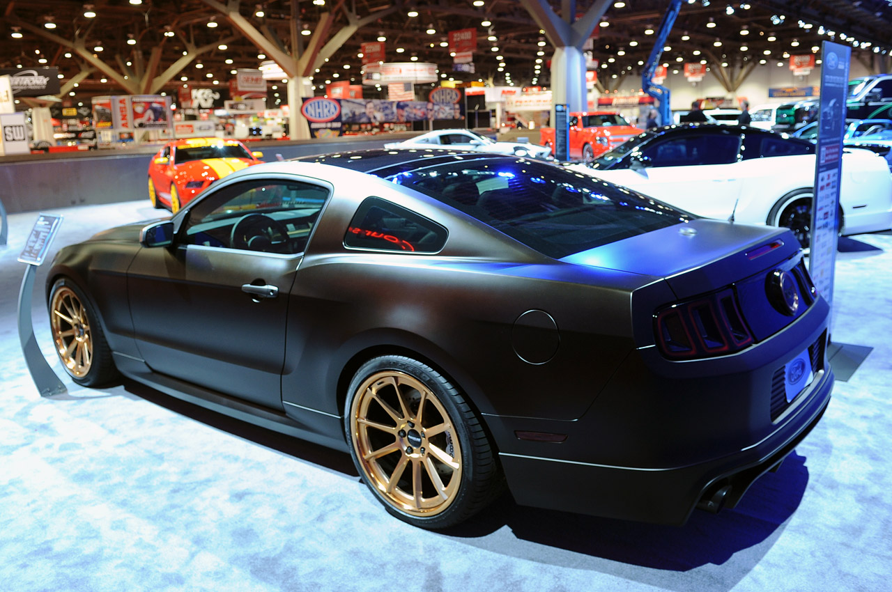 2013 Ford Mustang Build Powered by Women | SuperCAR original
