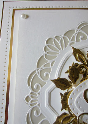 PartiCraft (Participate In Craft): Elegant Gold Card