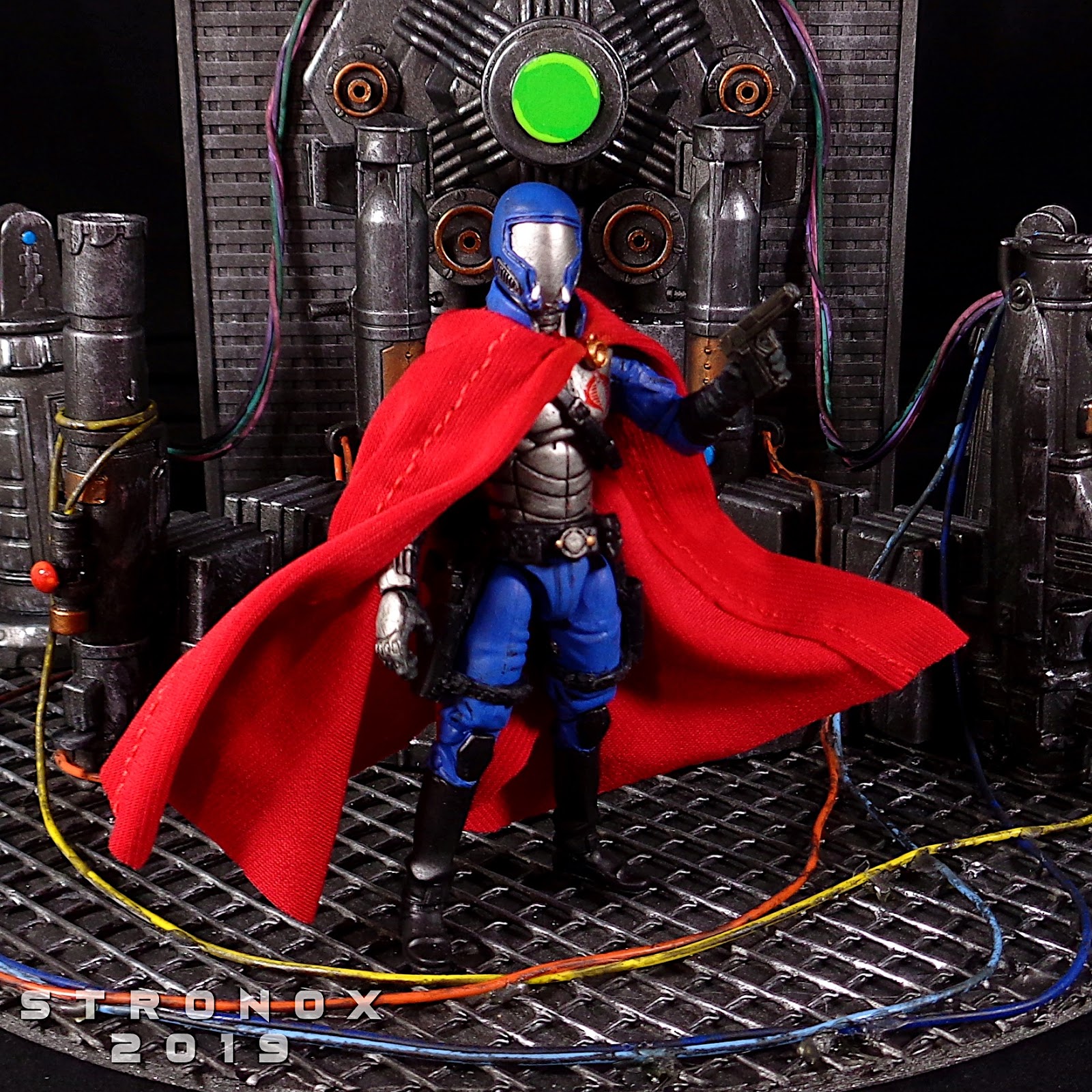 Stronox Custom Figures: GI Joe: Krake Cobra Commander