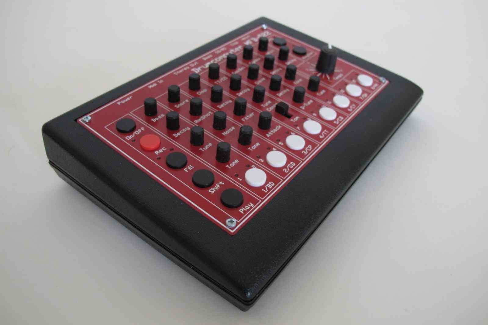 MATRIXSYNTH: MFB-522 Analog Drum Machine