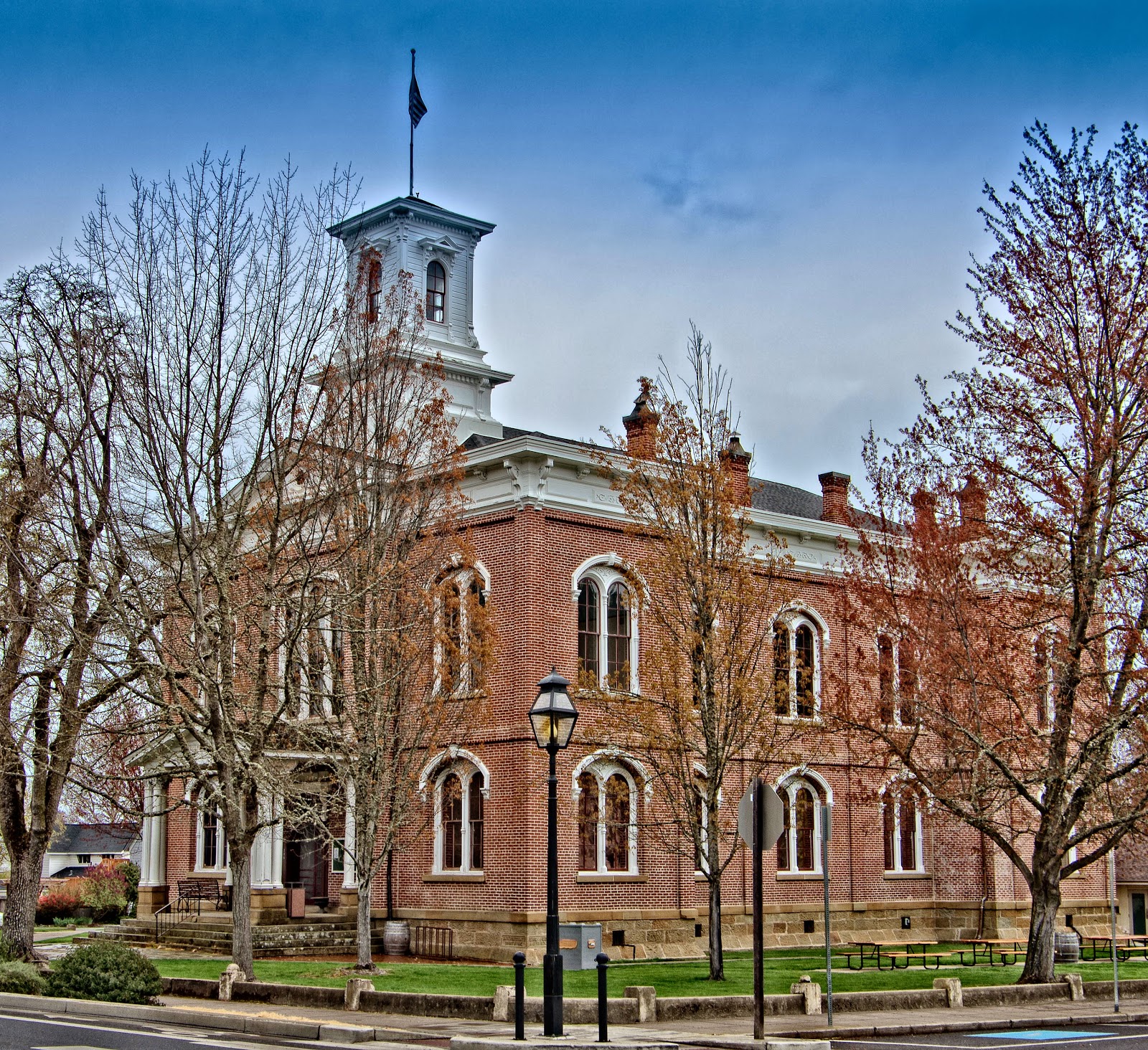 Thom Zehrfeld Photography : Visiting Jacksonville Oregon