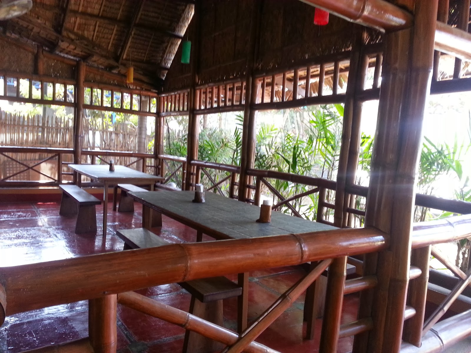 Kubong Sawali Restaurant - The Letters In November