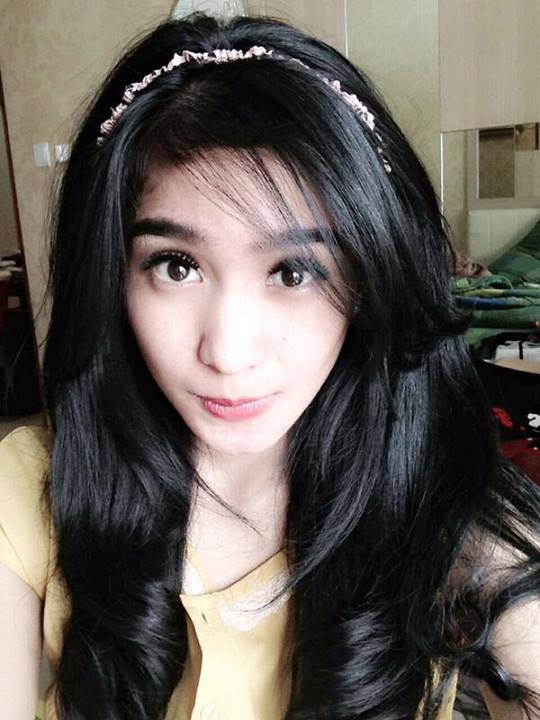 Galeri Fhoto Bibie Julius Terbaru dan Populer | Bibie Julius Fhoto