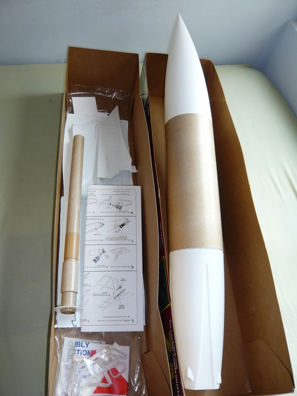 Pillbox Hobbies, Crafts n Curios: Estes V2 Rocket Model