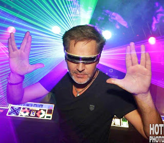 DJ LXR - DeepSpaceNight.de : Lebe lang und in Frieden - Was hat der ...