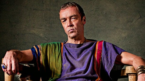 Spartacus Blood and Sand Karakterleri ve Özeti Part2 ~ Ne Ararsan Var Burda