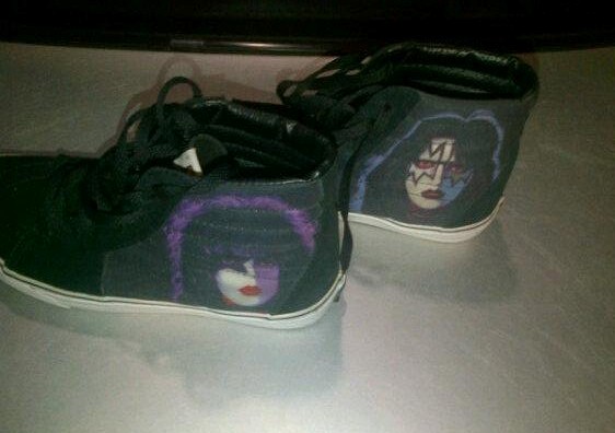 Why Bundle: Vans X KISS Sk8-Hi