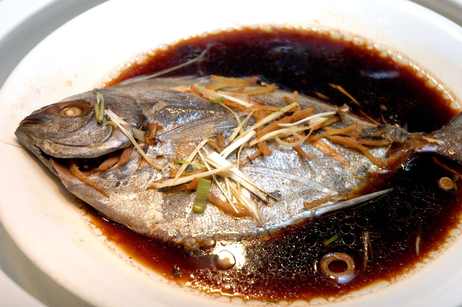 DUDE FOR FOOD: Go All-Out at Makati Shangri-La, Manila's Circles Event ...