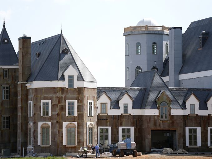 Château Pensmore in Highlandville, MO : 2015 Update Story of Pensmore ...