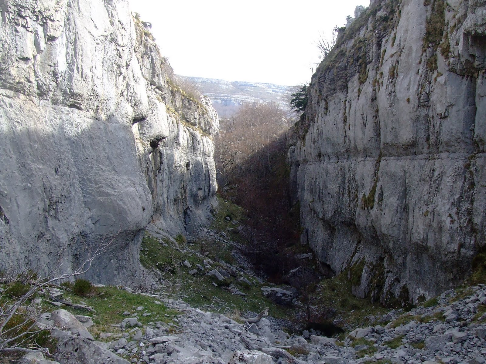 Artarrai Mendi Taldea: TRAVESIA POR EL VALLE DE ASON