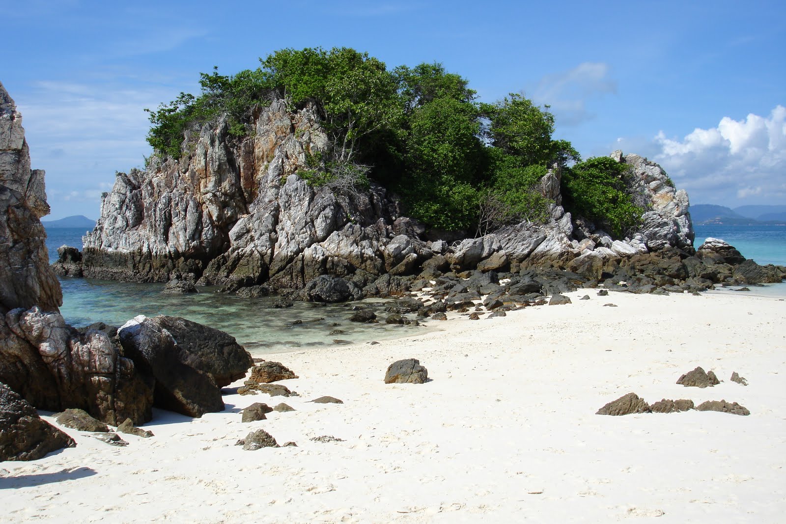 Top 10 Best Beaches: Khai Nok Island, Thailand