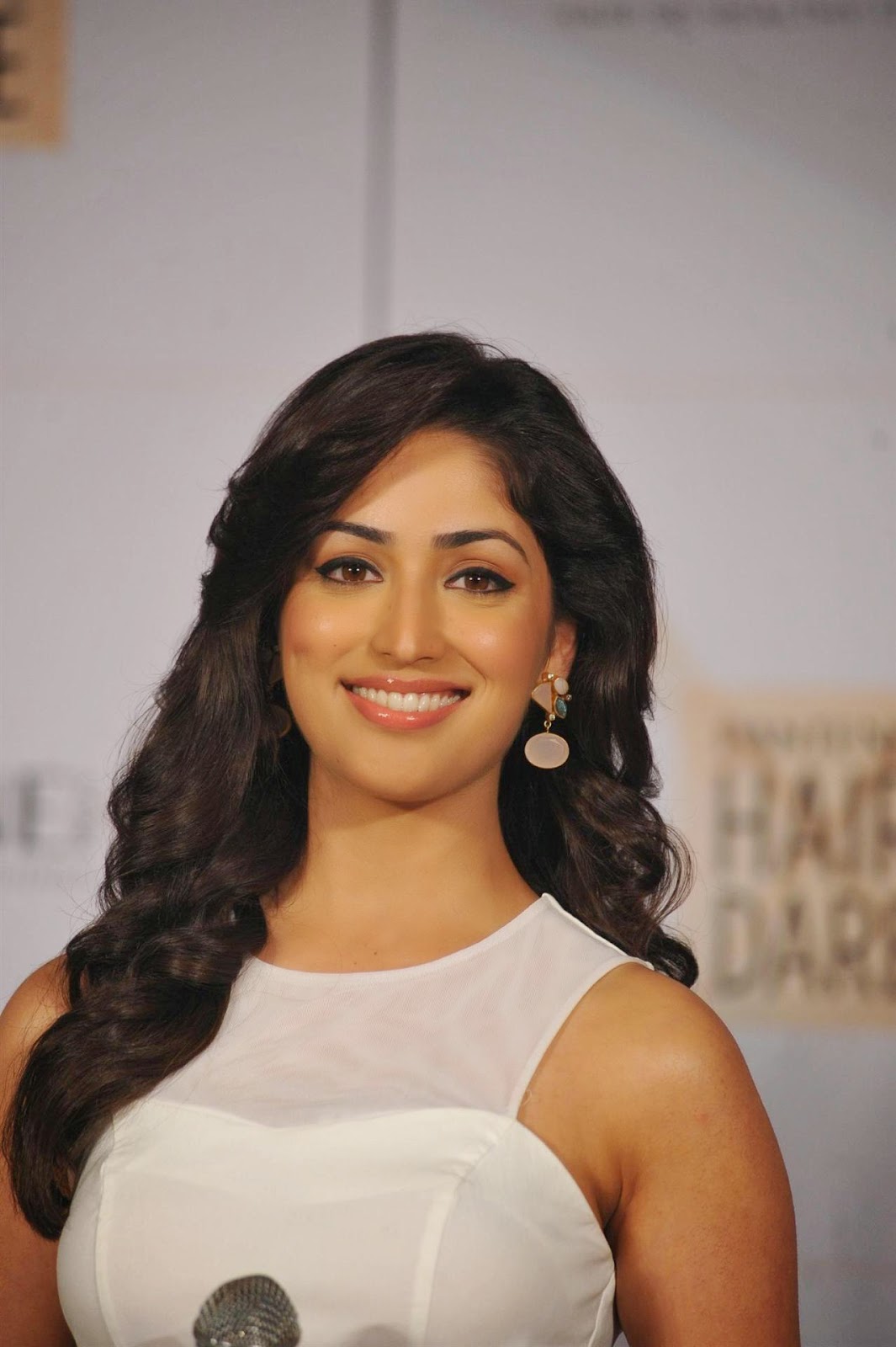 Yami Gautam At Pantene’s New Product Launch Event In Mumbai | Beautiful ...
