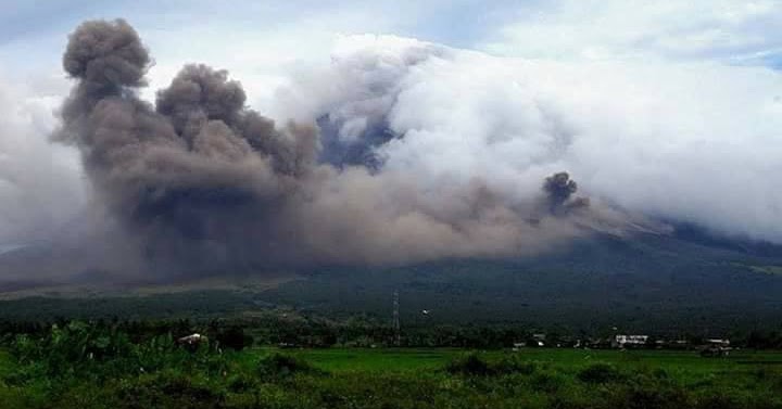 These viral photos of Mayon Volcano will remind you of its beautiful ...