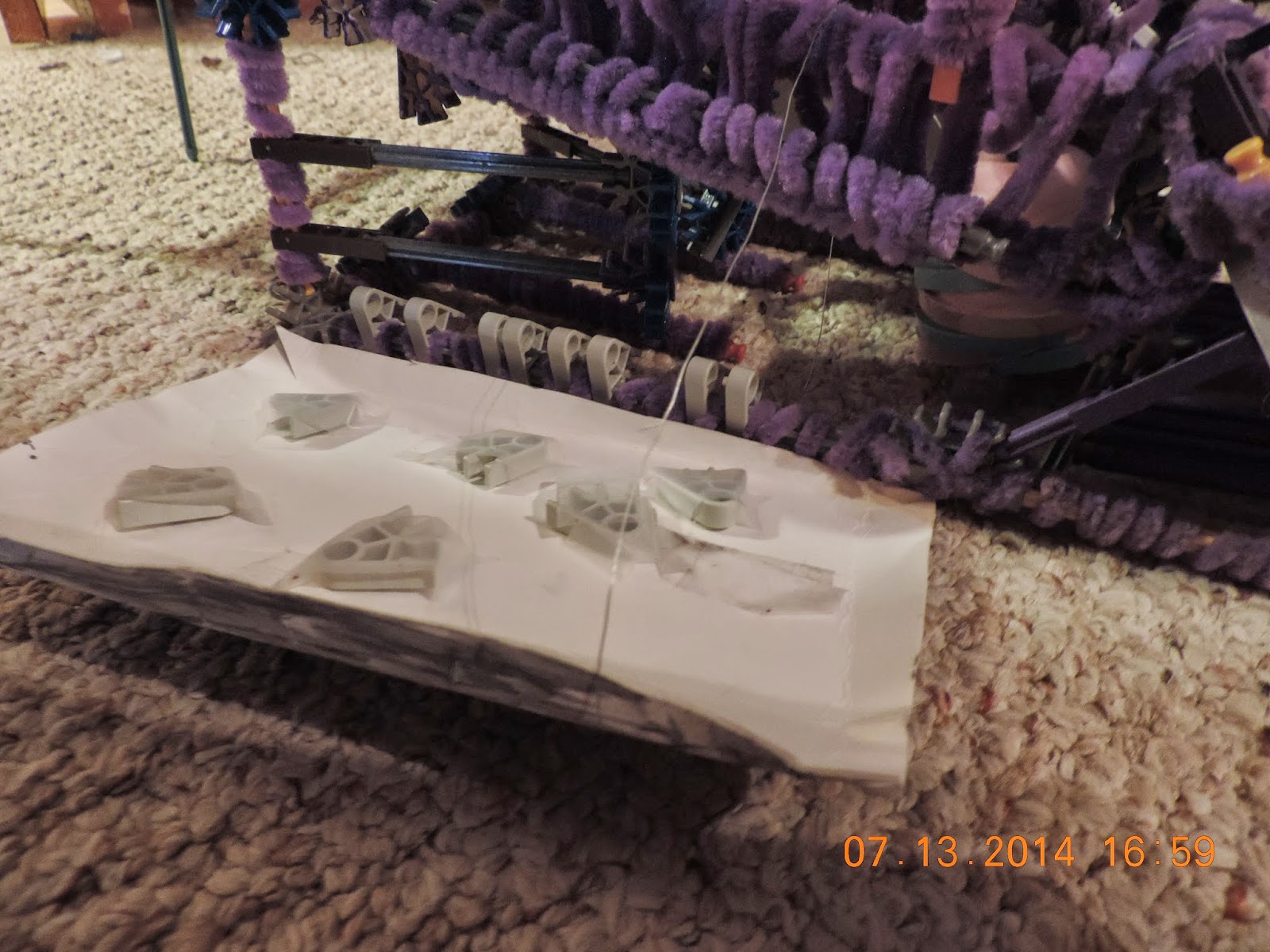 Shenandoah Shows knex carnival rides ™: The paratrooper