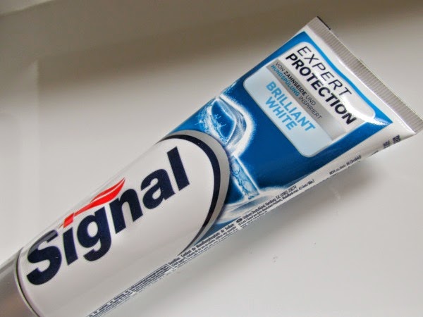 Signal Expert Protection - Review - Madame Keke - The Luxury Beauty and ...