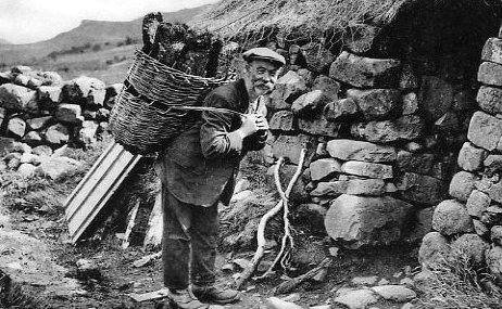 Tour Scotland: Old Photograph Crofter Cottage Isle Of Skye Scotland