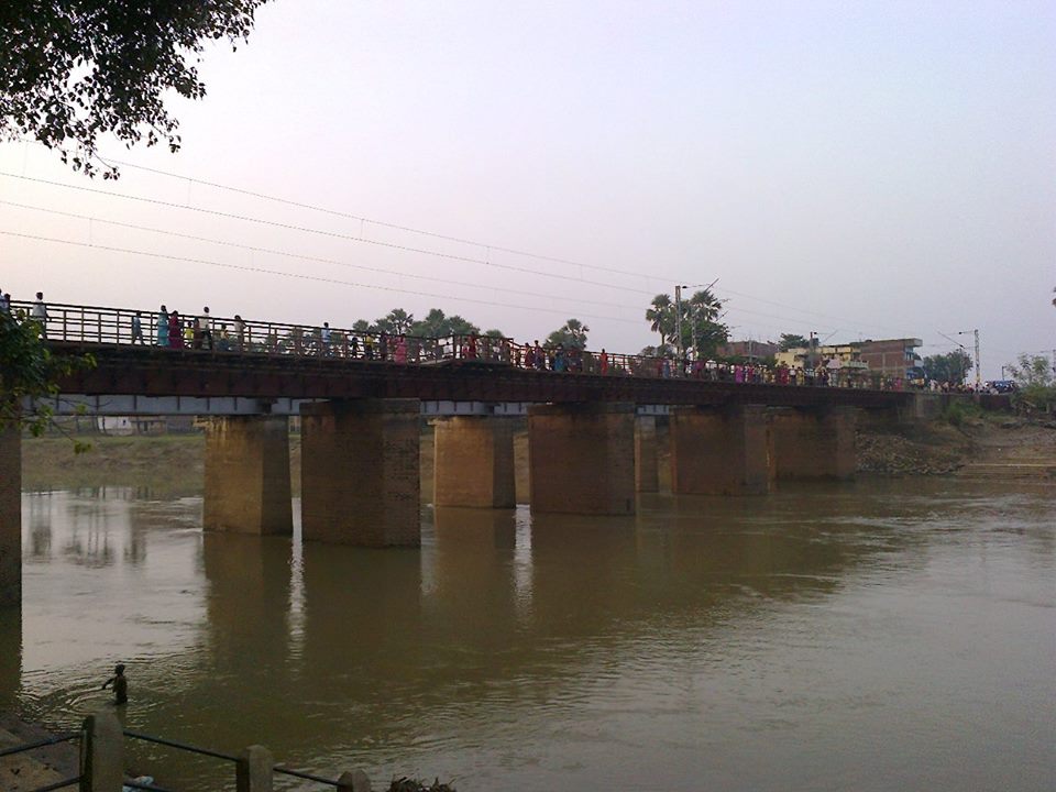 Bridge near Punpun Ghat Halt, Patna