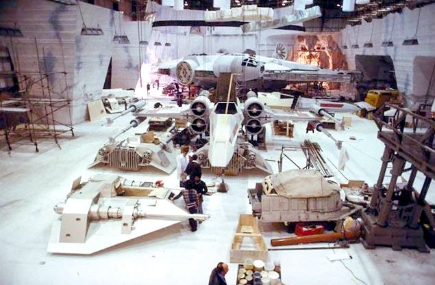 STAR WARS AFICIONADO WEBSITE: CLASSIC DESIGN WEEK. PIC TWO - HOTH REBEL ...