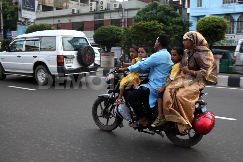 Bangladesh Outlook: Motorcycle journey in bangladesh: A dangerous mood of communication for women