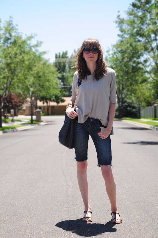 SKINNY JEAN CUT OFFS ~ Thread Ethic | Modest Fashion