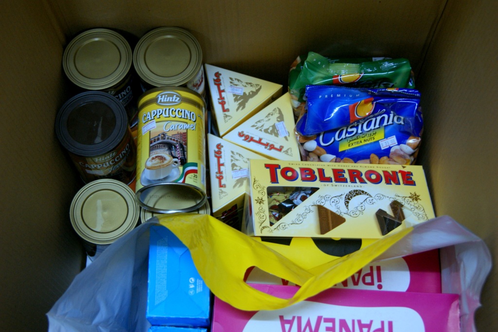 OFW sa Disyerto: Balikbayan Box: Ang Laman