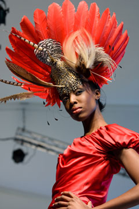 MerciChic : Philip Treacy's Amazing Hats World