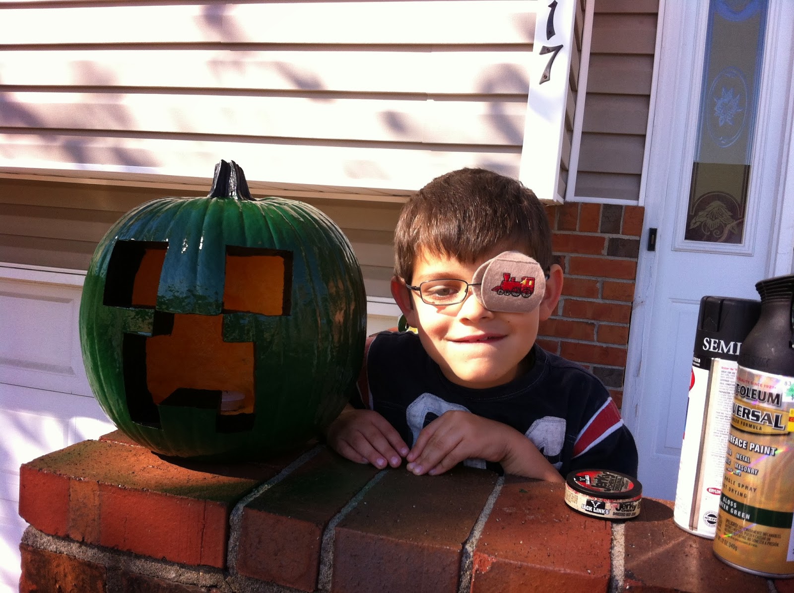 Cassie's Creative Crafts: Minecraft Creeper Pumpkin Tutorial