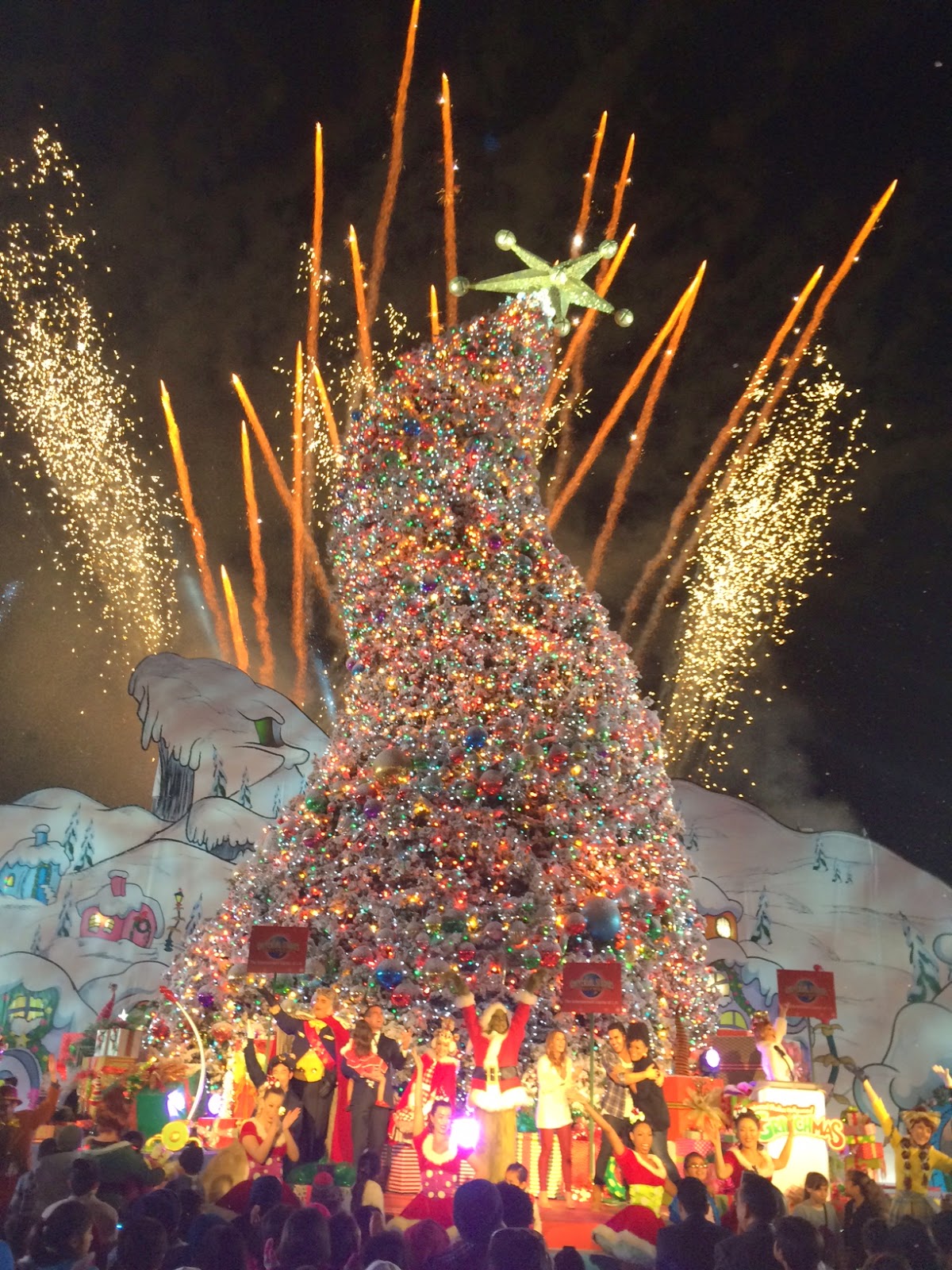 L.A. Story: Grinchmas Arrives at Universal Studios Hollywood