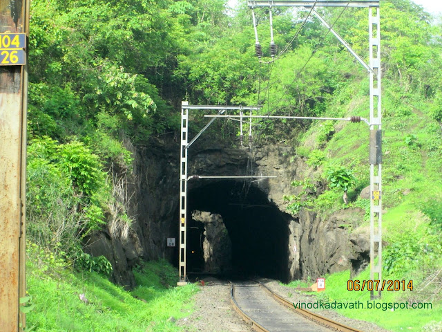 Palasdari fort Trek ~ Vinod K's Travel Blog