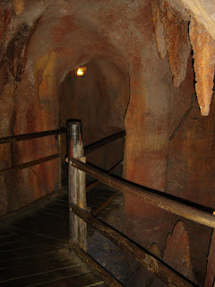 Disney Vacation Kingdom: Injun Joe's Cave