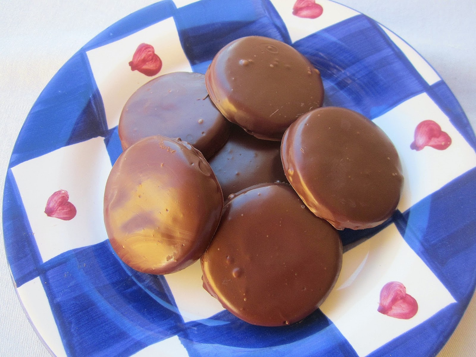 Dimples & Delights: Homemade Thin Mints
