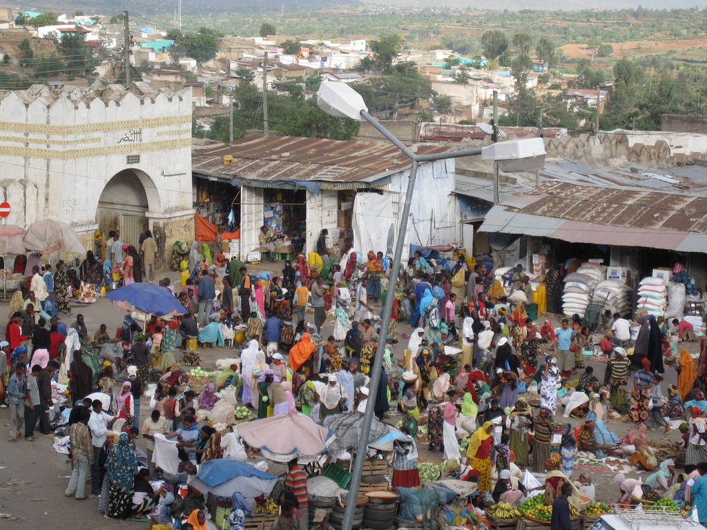 Living Rootless: Ethiopia: Baksheesh! Harar, Day 3, Sunday