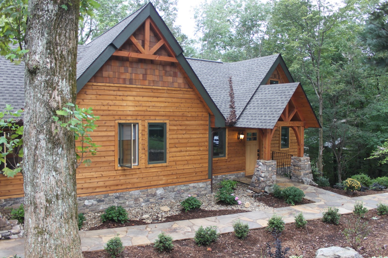 Lowcountry outdoors: Orchard Inn Opens Mountain View Suites and Spa