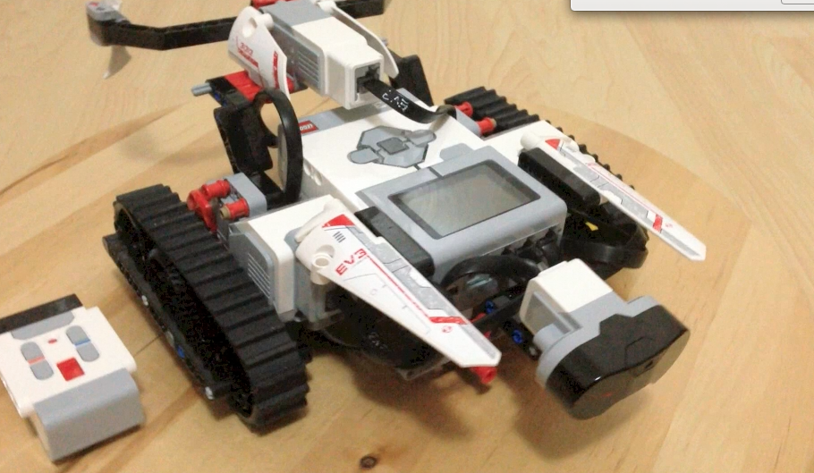 Lego Mindstorms World: Lego Mindstorms EV3 Tank Build & Test