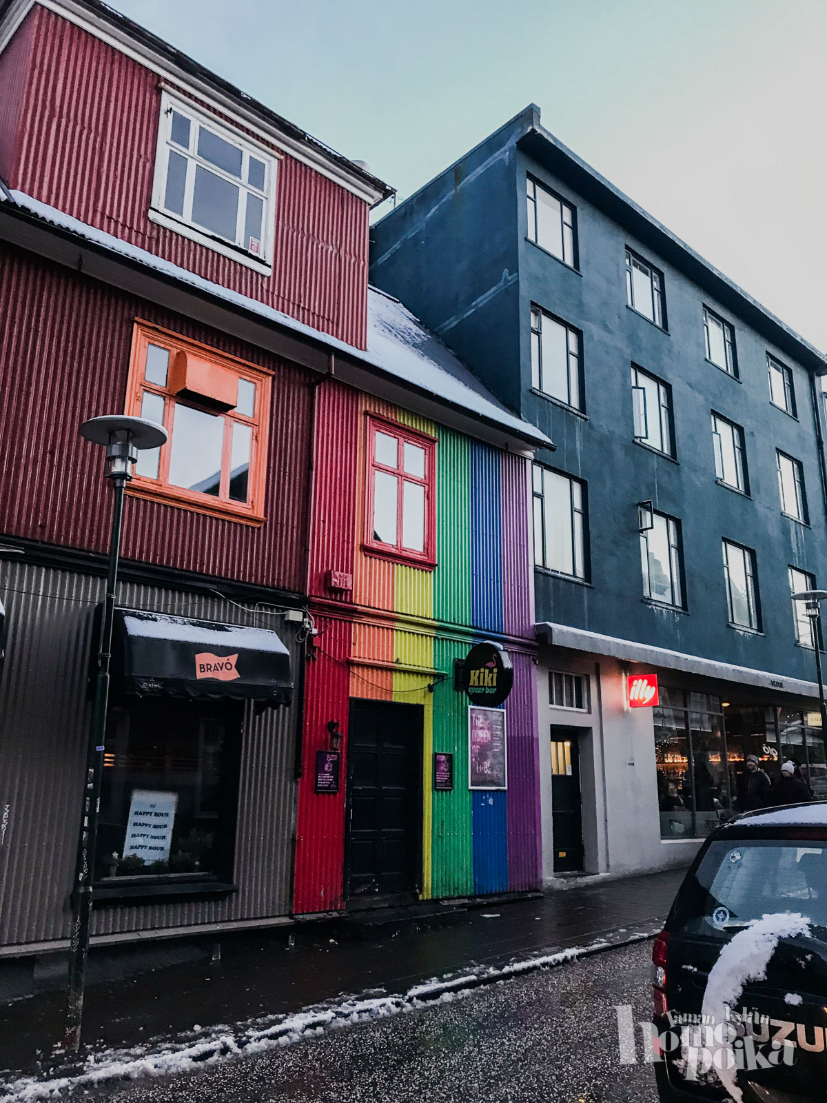 Kiki Queer Bar – Reykjavikin queerein baari - Tämän kylän homopoika