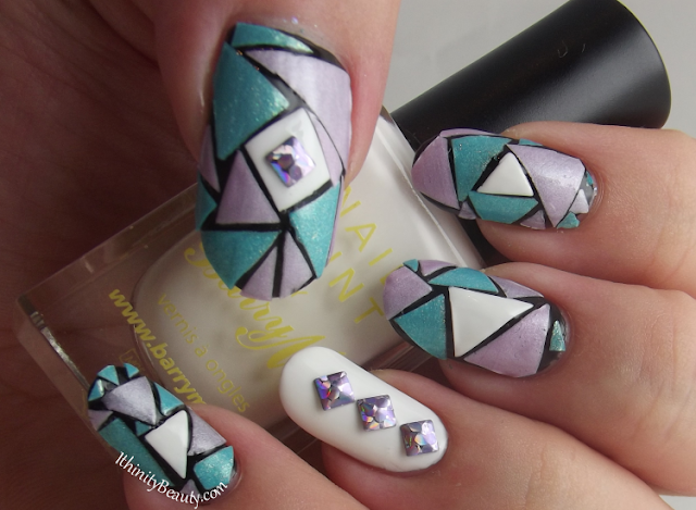 Cut Up Triangles | IthinityBeauty.com Nail Art Blog