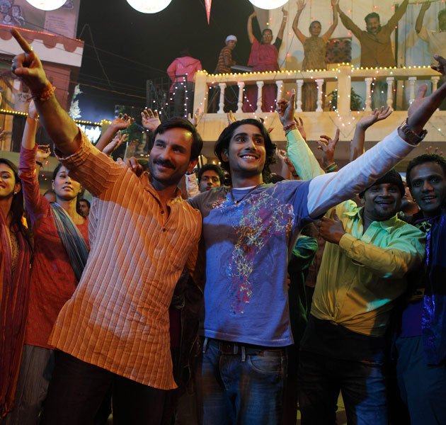 Aarakshan Movie Latest Stills ~ Movie Master Effect