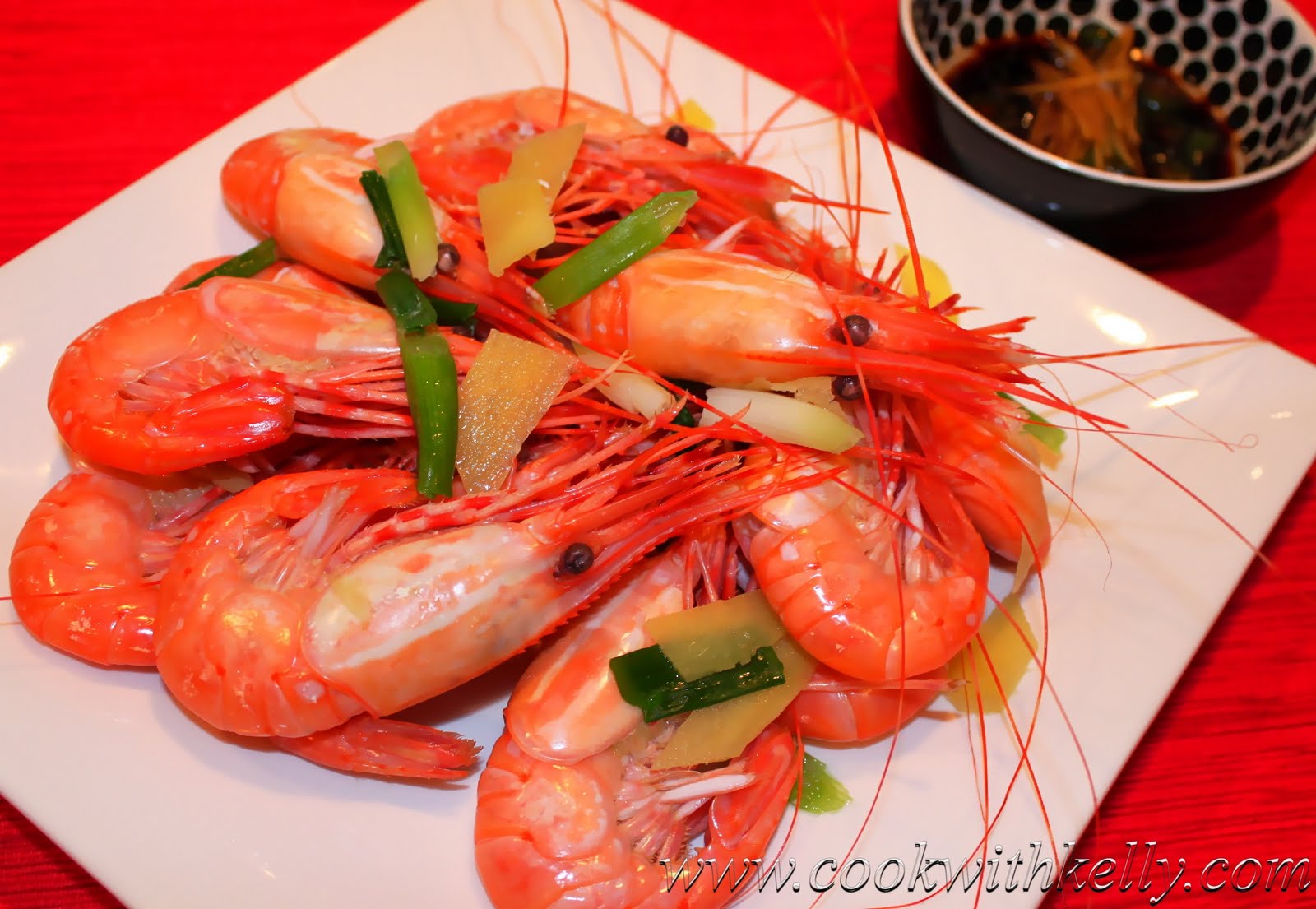 Cook with Kelly: 白灼蝦/White Boiled Spotted Prawn with Ginger and Green Onion