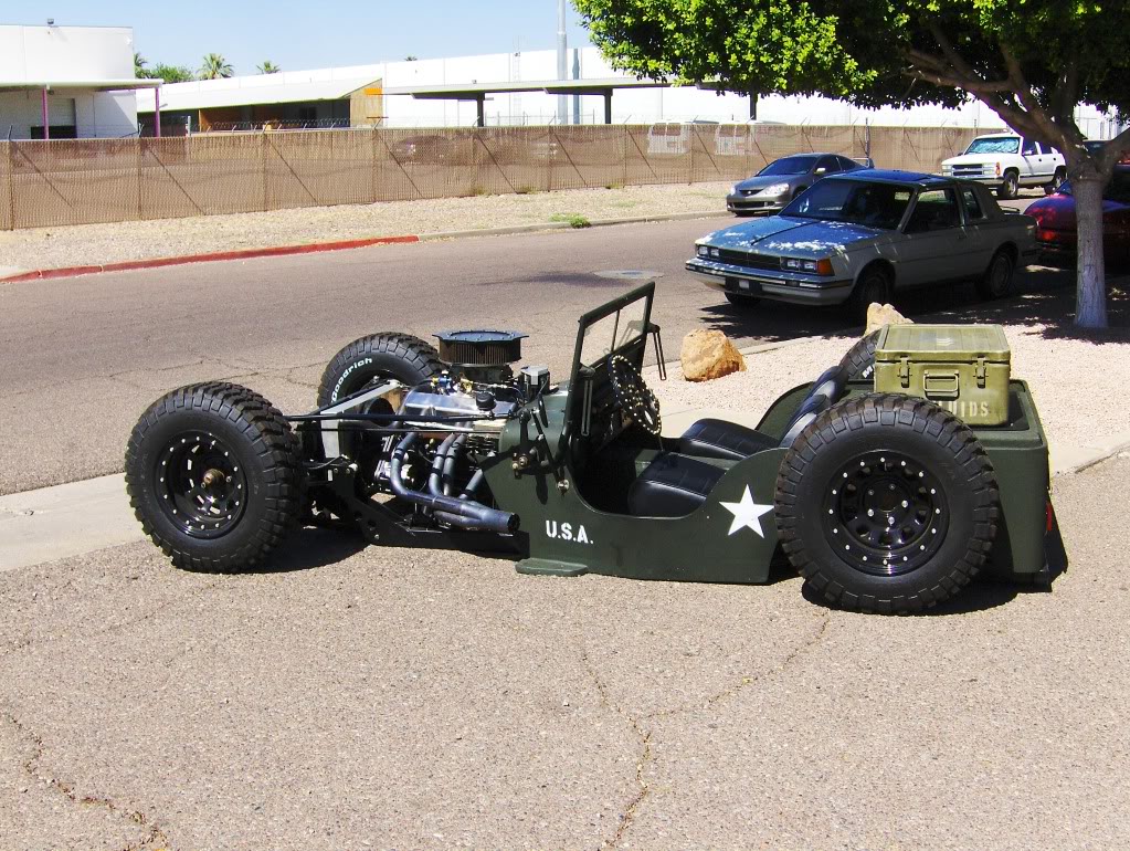 El Poimandres: Rat Rod Jeep