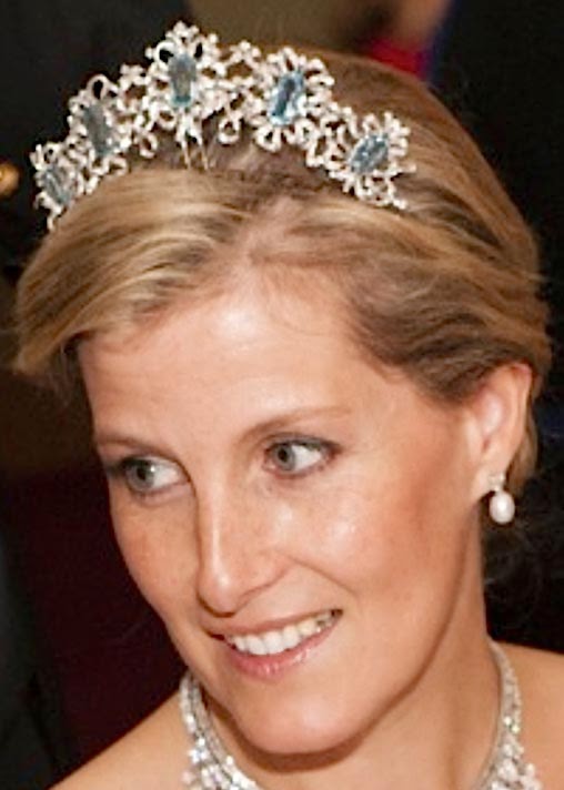 Tiara Mania: Queen Elizabeth II of the United Kingdom's Aquamarine Tiara