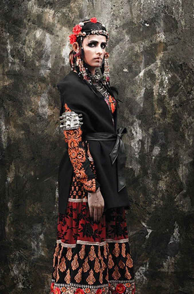 Kami Sid, Model Transgender Pertama di Pakistan - Waria News