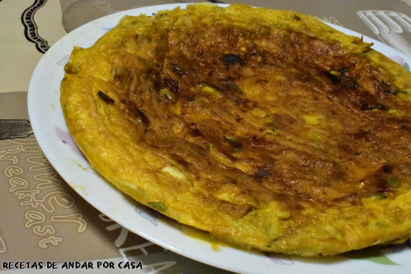 Recetas de andar por casa.: Tortilla de rabo de cebolla tierna