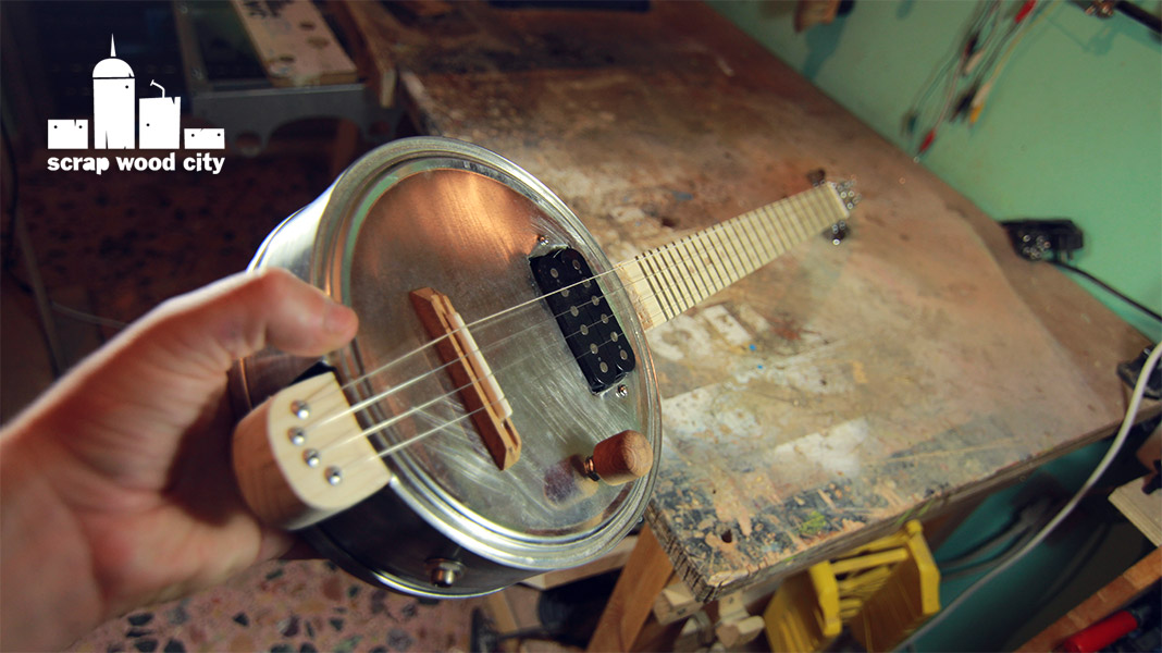 scrap wood city: DIY electric canjo guitar
