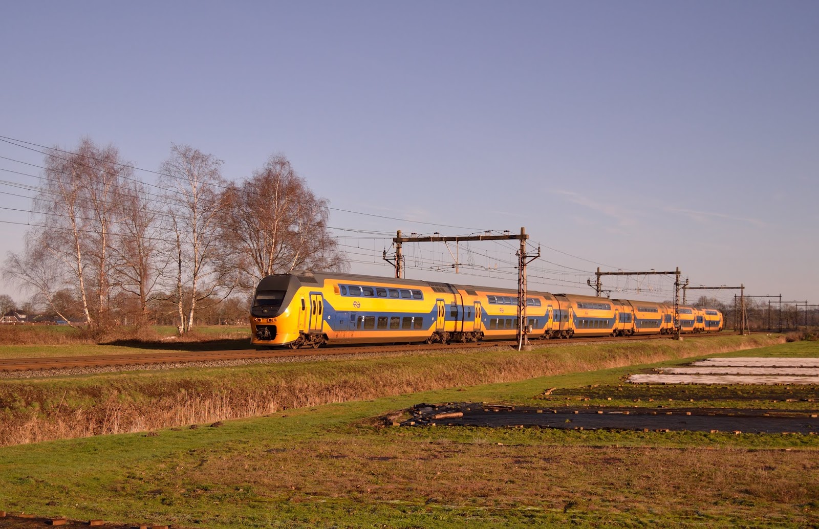 LA PASSION DU TRAIN: aux Pays Bas , à Holten le 18 Janvier 2019